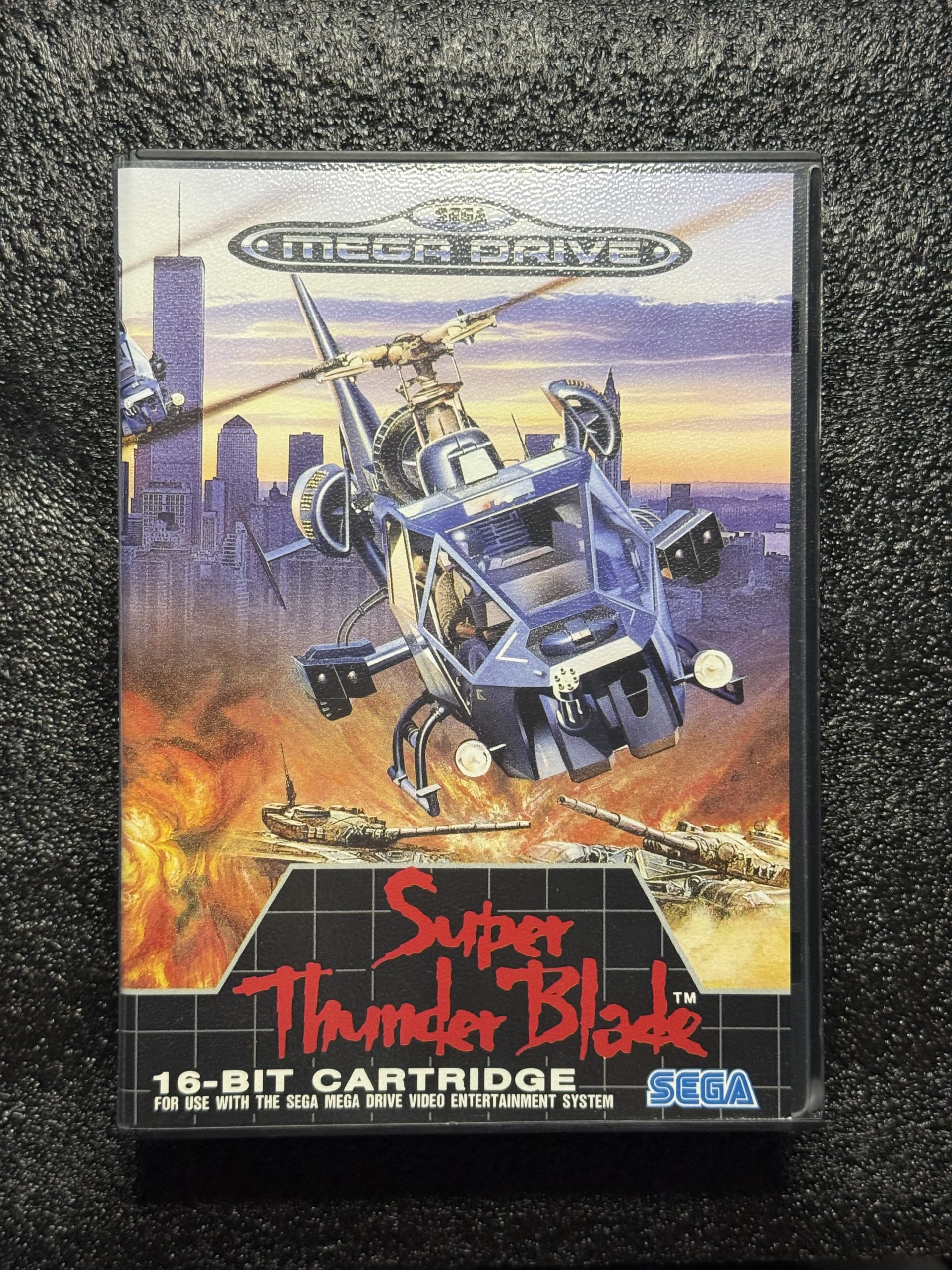 SEGA - SUPER THUNDER BLADE MEGA DRIVE (ANGLAIS) COMPLET - Hobby One ...